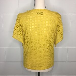 Madewell | Tops | Texture Thread Eyelet Tshirt Size Medium | Poshmark